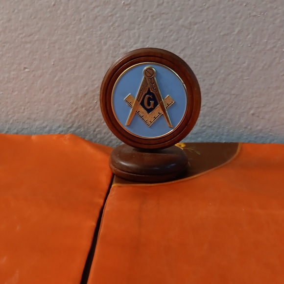 Masonic | Office | Vintage Masonic Desk Ornament | Poshmark